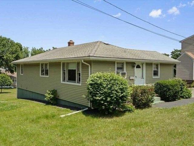 3 bedroom, Worcester MA 01604 103498951
