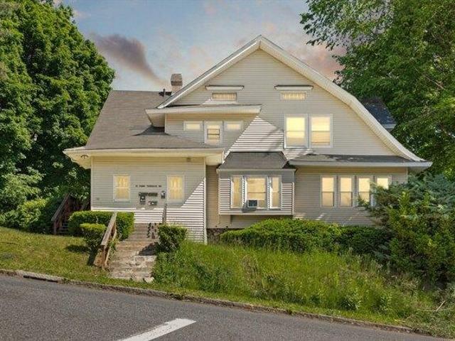 3 bedroom, Worcester MA 01604 103850975