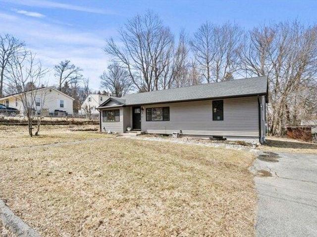 3 bedroom, Worcester MA 01605 LS102595934