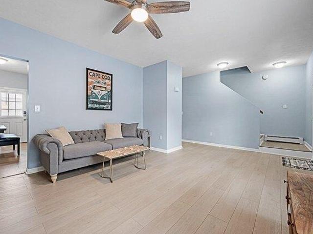 3 bedroom, Worcester MA 01605 103622418