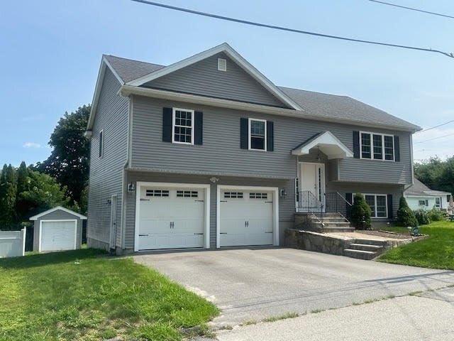 3 bedroom, Worcester MA 01605 105041400