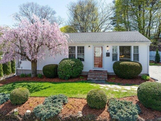 3 bedroom, Worcester MA 01606 102344321