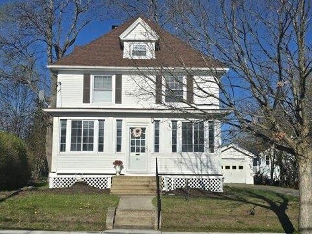 3 bedroom, Worcester MA 01606 102412179