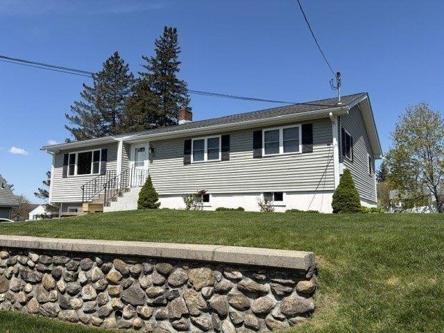3 bedroom, Worcester MA 01606 102583970