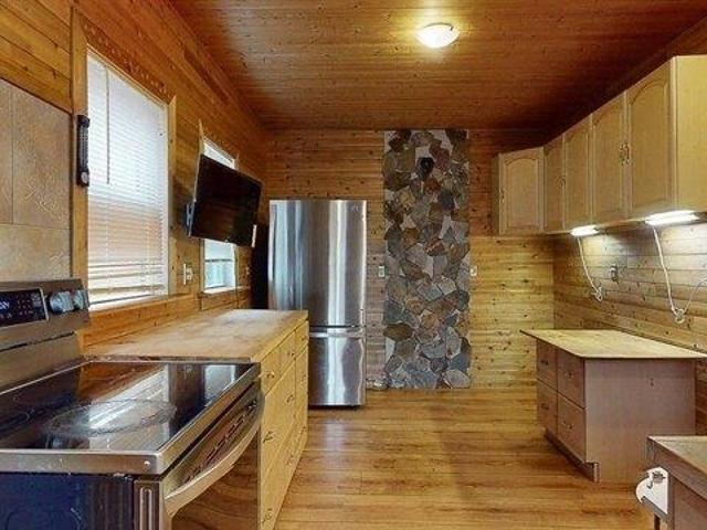 3 bedroom, Worcester MA 01606 102633863