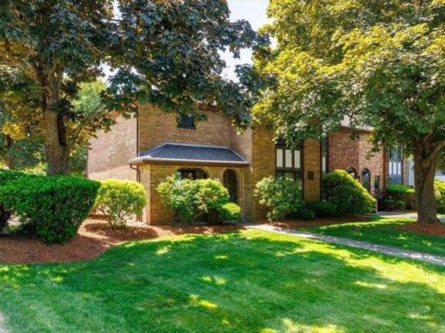 3 bedroom, Worcester MA 01606 103441093