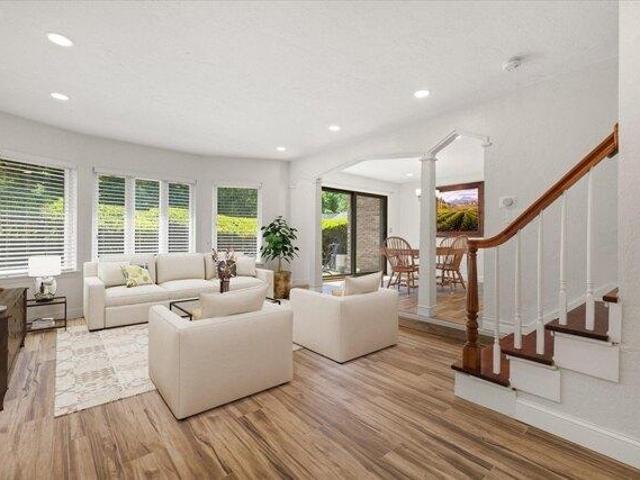 3 bedroom, Worcester MA 01606 104688292