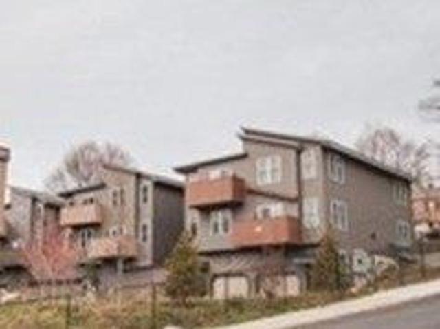 3 bedroom, Worcester MA 01603 102409366