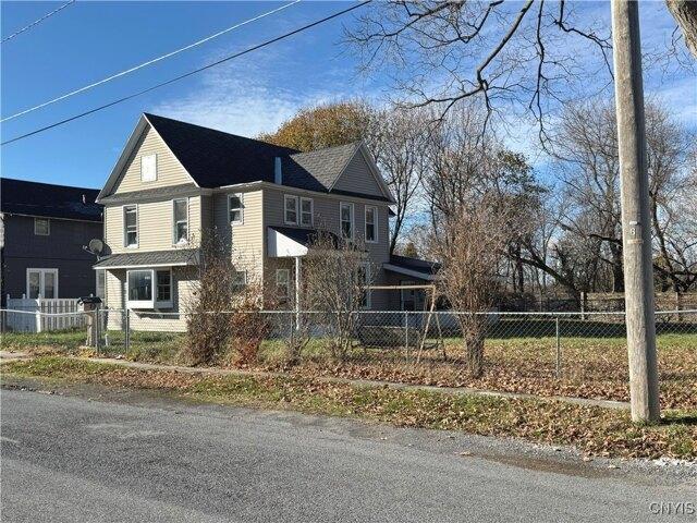 3 bedroom, Watertown NY 13601 LS96670607