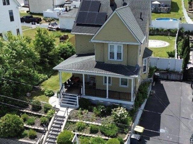 3 bedroom, Waterbury CT 06704 104810885