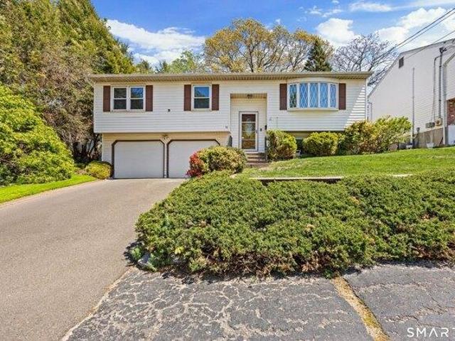 3 bedroom, Waterbury CT 06705 102801223