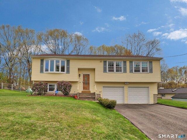 3 bedroom, Waterbury CT 06705 104375302