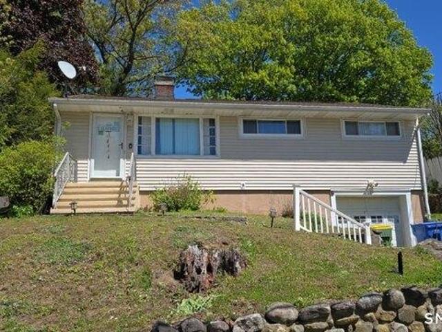 3 bedroom, Waterbury CT 06705 104836087