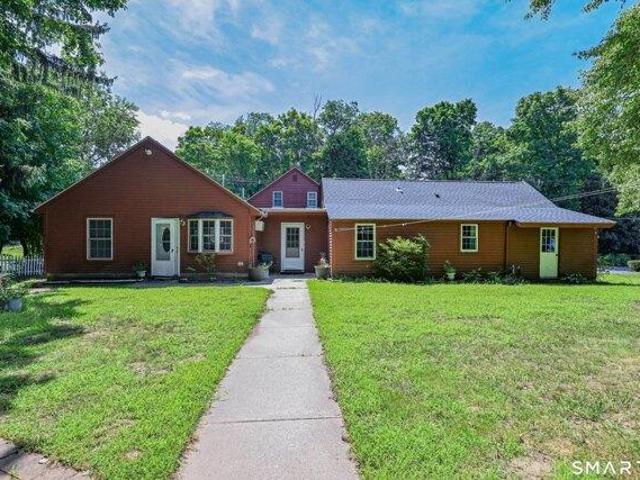 3 bedroom, Waterbury CT 06706 104477323