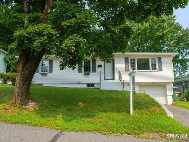 3 bedroom, Waterbury CT 06708 104788643