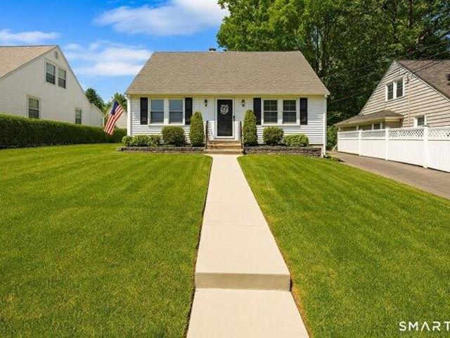 3 bedroom, Waterbury CT 06708 105124522