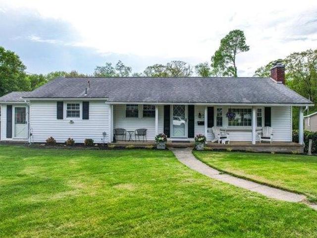 3 bedroom, Waterbury CT 06708 90683778