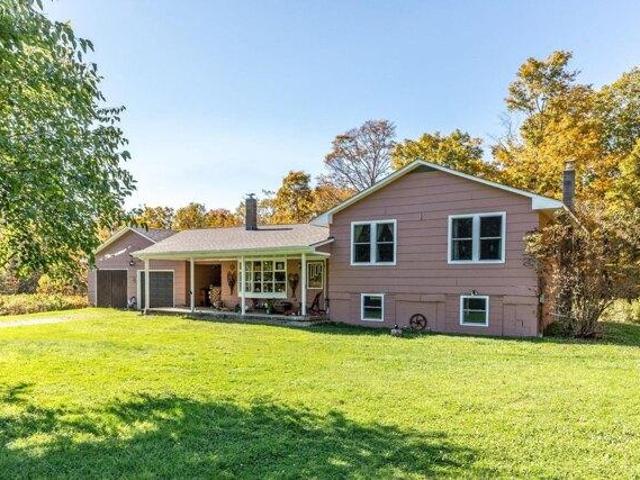 3 bedroom, Waterbury VT 05676 102823782