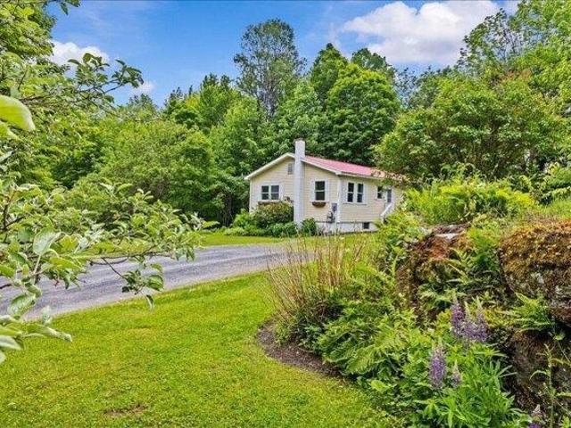 3 bedroom, Waterbury VT 05677 105105963