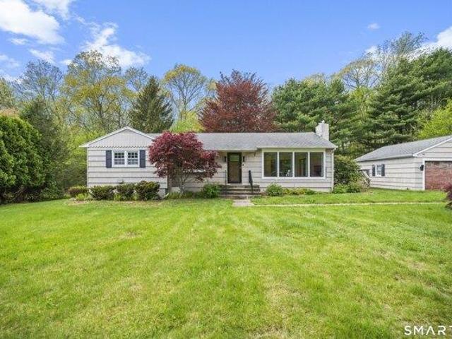 3 bedroom, Waterford CT 06375 102725295