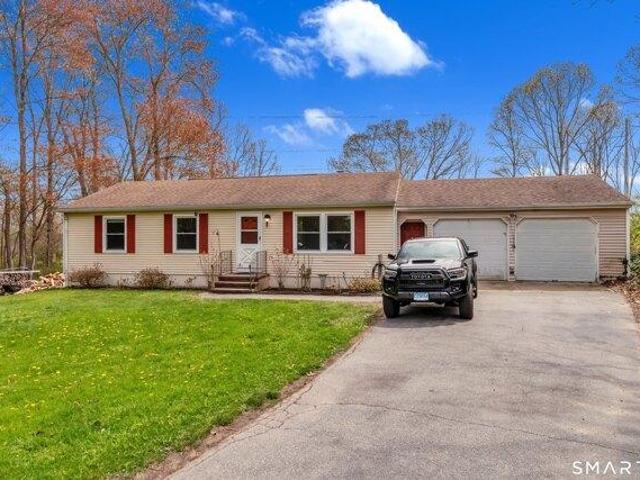 3 bedroom, Waterford CT 06385 102475992
