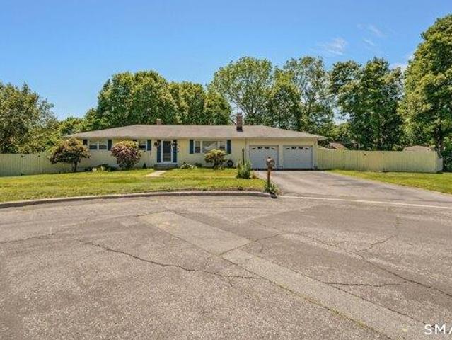 3 bedroom, Waterford CT 06385 104329457