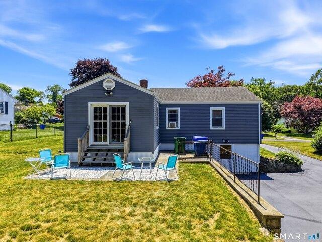 3 bedroom, Waterford CT 06385 105112888