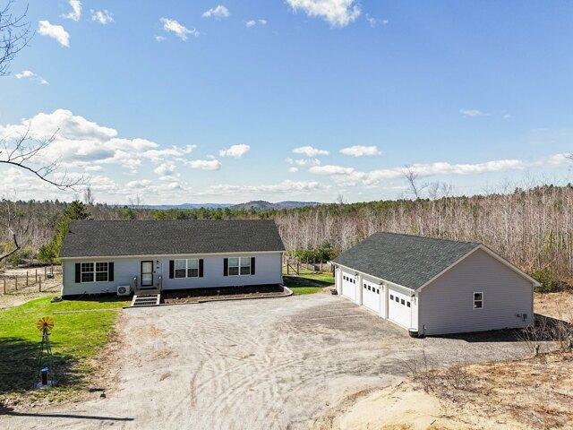 3 bedroom, Wayne ME 04284 LS102443351