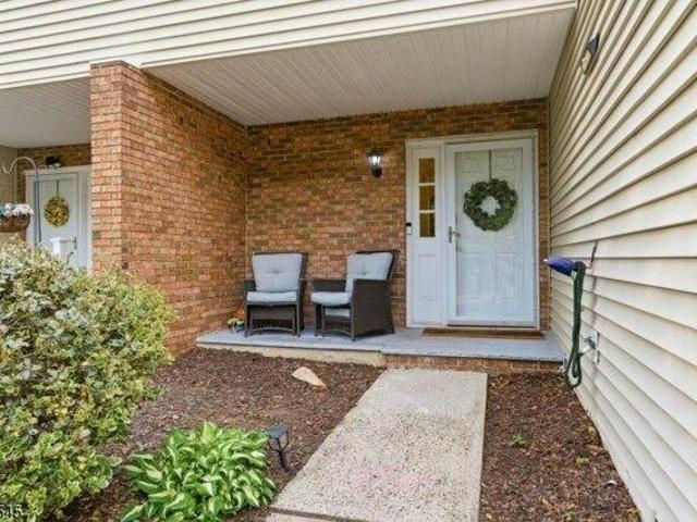 3 bedroom, Wayne NJ 07470 104511704
