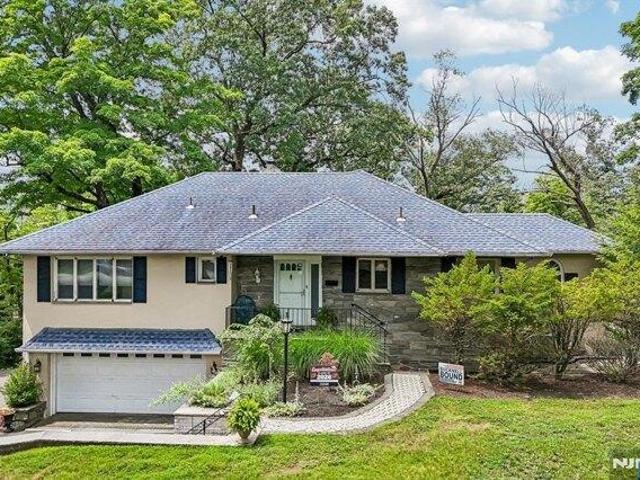 3 bedroom, Wayne NJ 07470 104512818