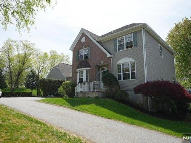 3 bedroom, Wayne NJ 07470 102762294