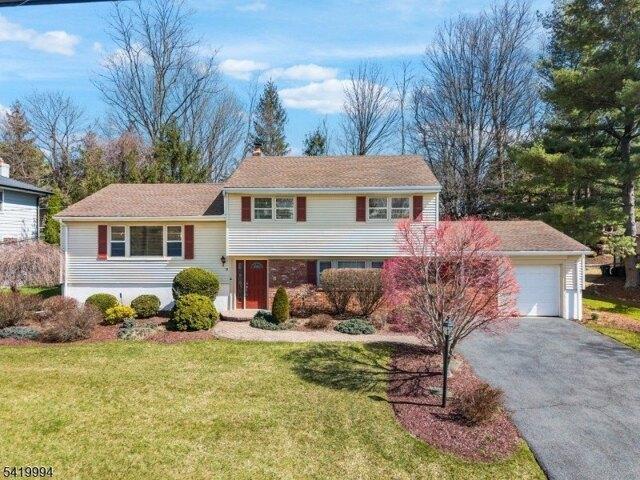 3 bedroom, Wayne NJ 07470 LS101799070