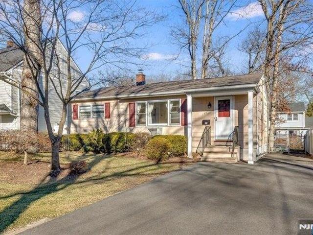 3 bedroom, Wayne NJ 07470 LS102029469