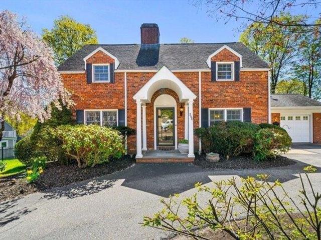 3 bedroom, Wakefield MA 01880 102779077