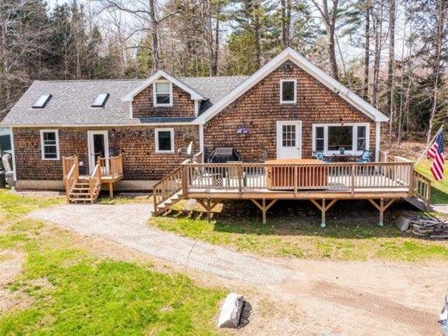 3 bedroom, Waldo ME 04915 102477099