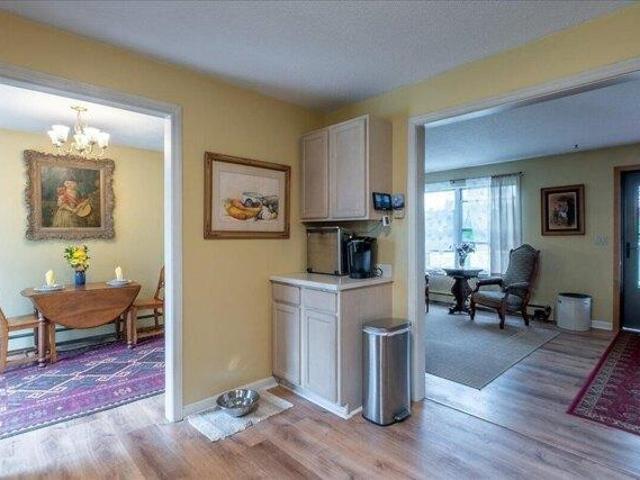3 bedroom, Waldoboro ME 04572 105193448