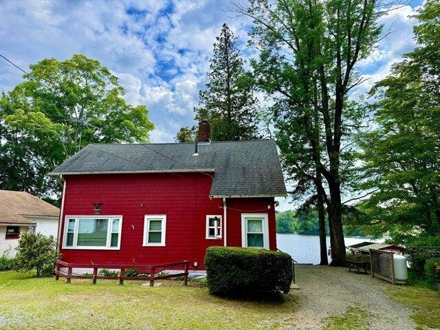 3 bedroom, Wales MA 01081 105124786