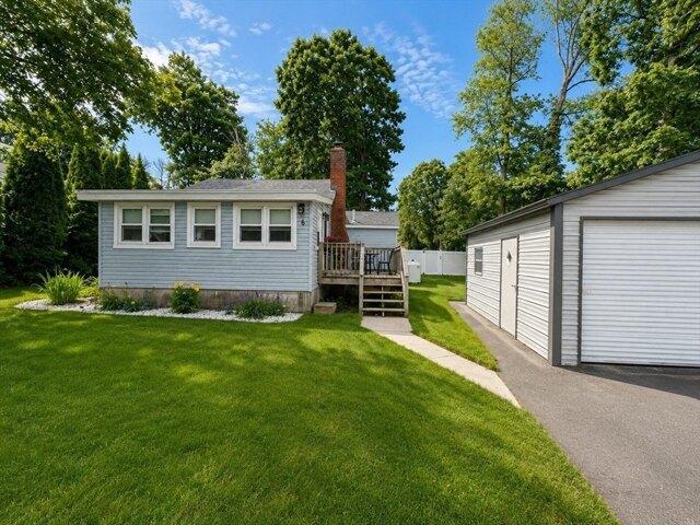 3 bedroom, Wales MA 01081 103774257