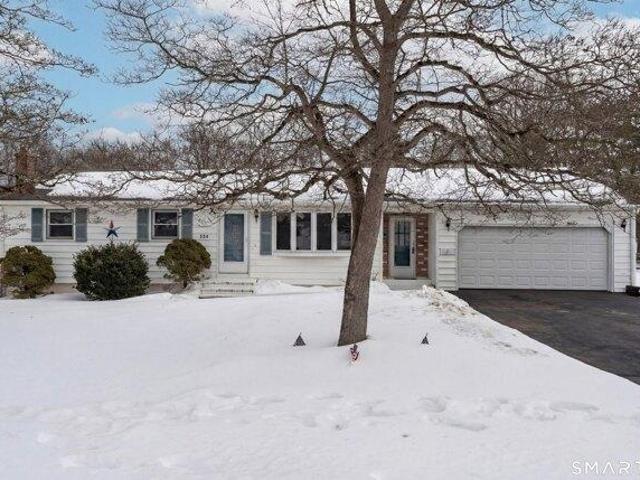 3 bedroom, Wallingford CT 06492 100404626