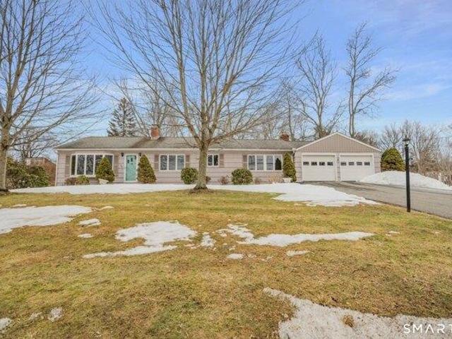 3 bedroom, Wallingford CT 06492 100405037
