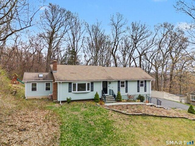 3 bedroom, Wallingford CT 06492 102475982