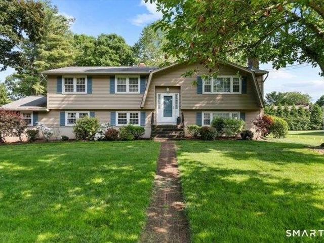 3 bedroom, Wallingford CT 06492 102477560