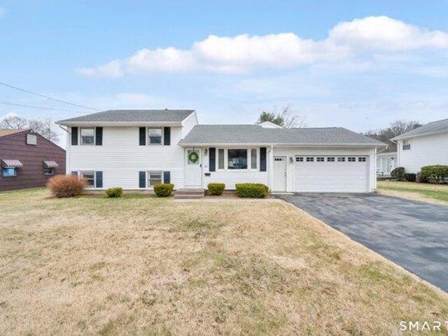 3 bedroom, Wallingford CT 06492 102729245