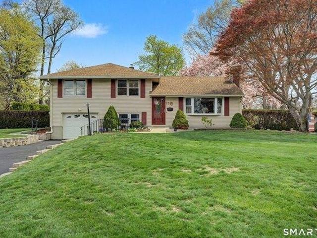 3 bedroom, Wallingford CT 06492 LS102530937