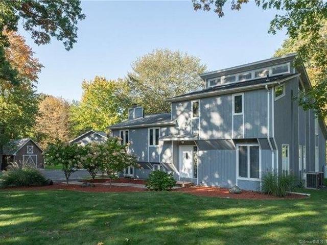 3 bedroom, Wallingford CT 06492 LS103099254