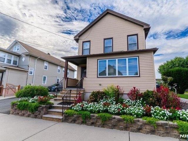 3 bedroom, Wallington NJ 07057 105513494