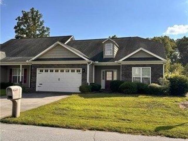 3 bedroom, Walnut Cove NC 27052 94310780