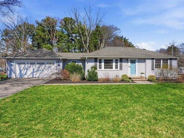 3 bedroom, Walpole MA 02081 102585901