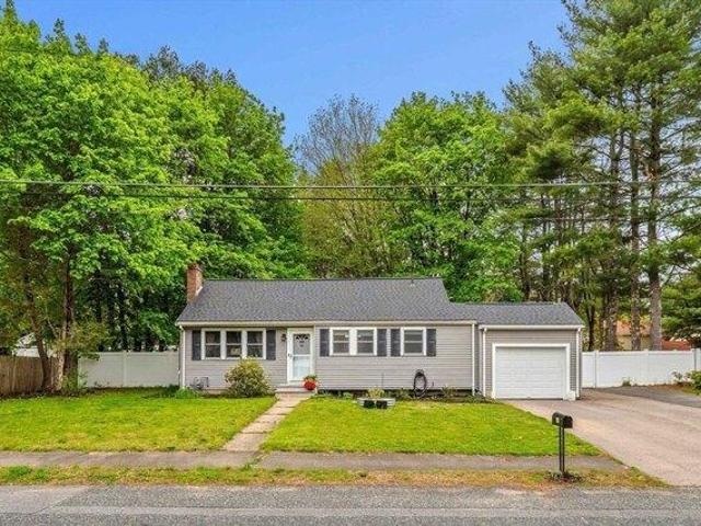 3 bedroom, Walpole MA 02081 104853592