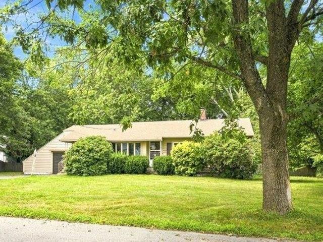 3 bedroom, Walpole MA 02081 105497440